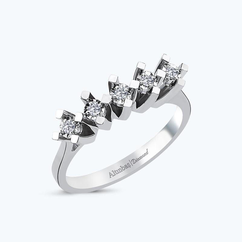 Pırlanta Beştaş Yüzük