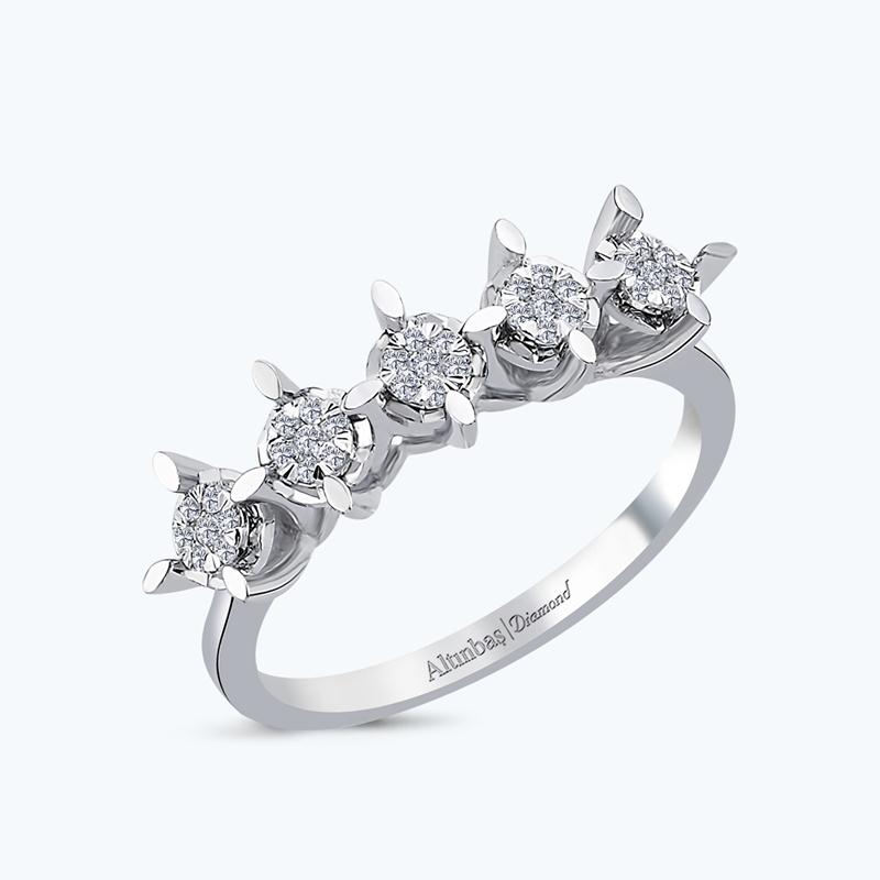 Pırlanta Beştaş Yüzük