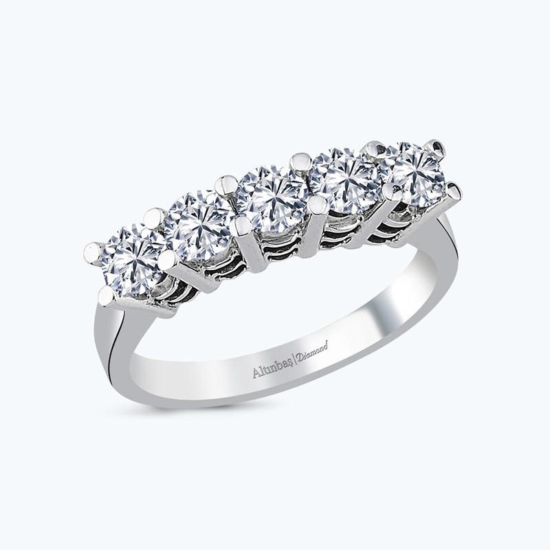 Pırlanta Beştaş Yüzük