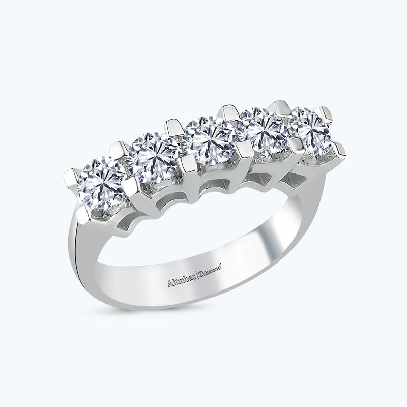 Pırlanta Beştaş Yüzük